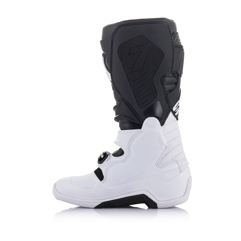 מגפי שטח TECH 7 שחור/לבן | אבזריון אביזרים לרוכב